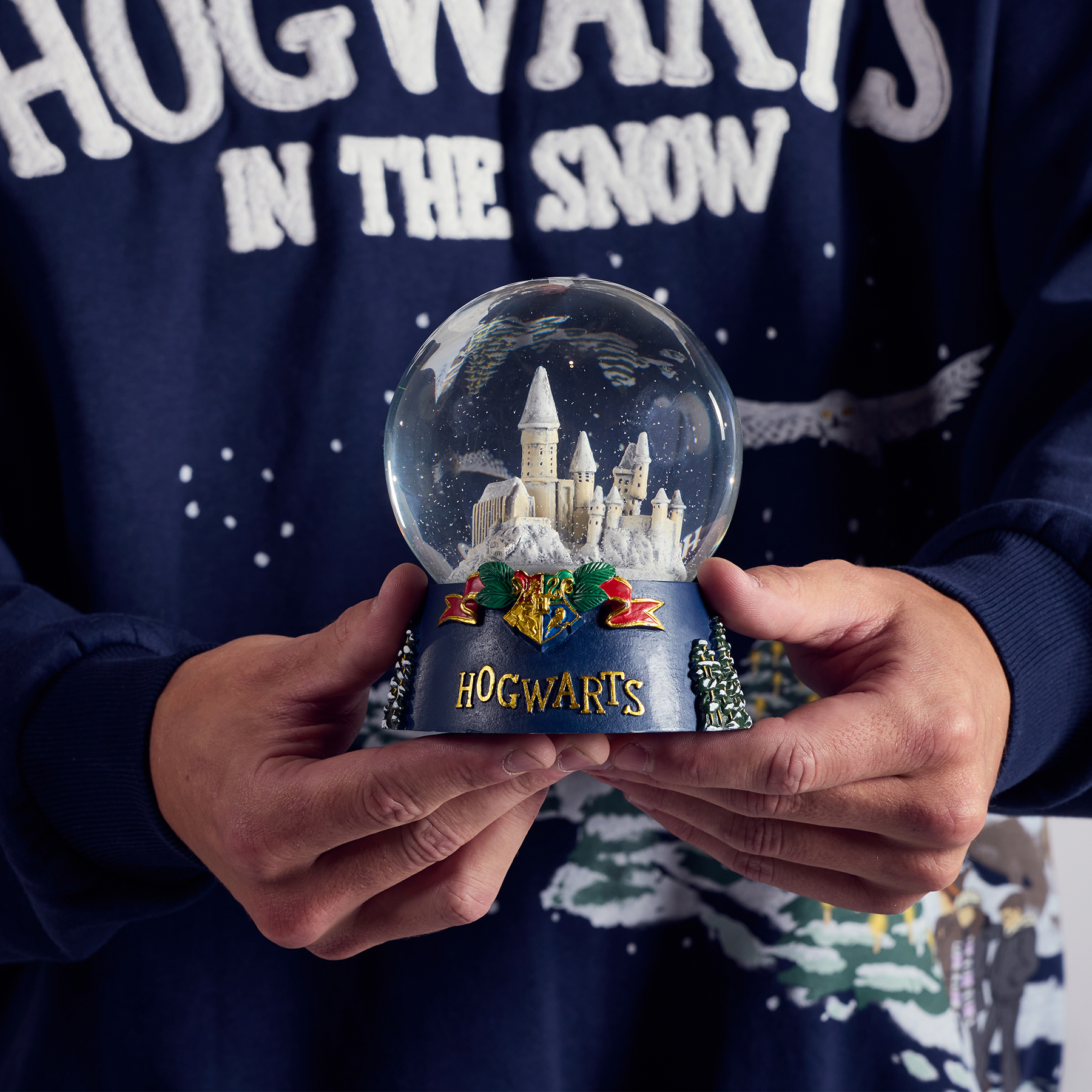 Hogwarts in the Snow - Castle Snow Globe